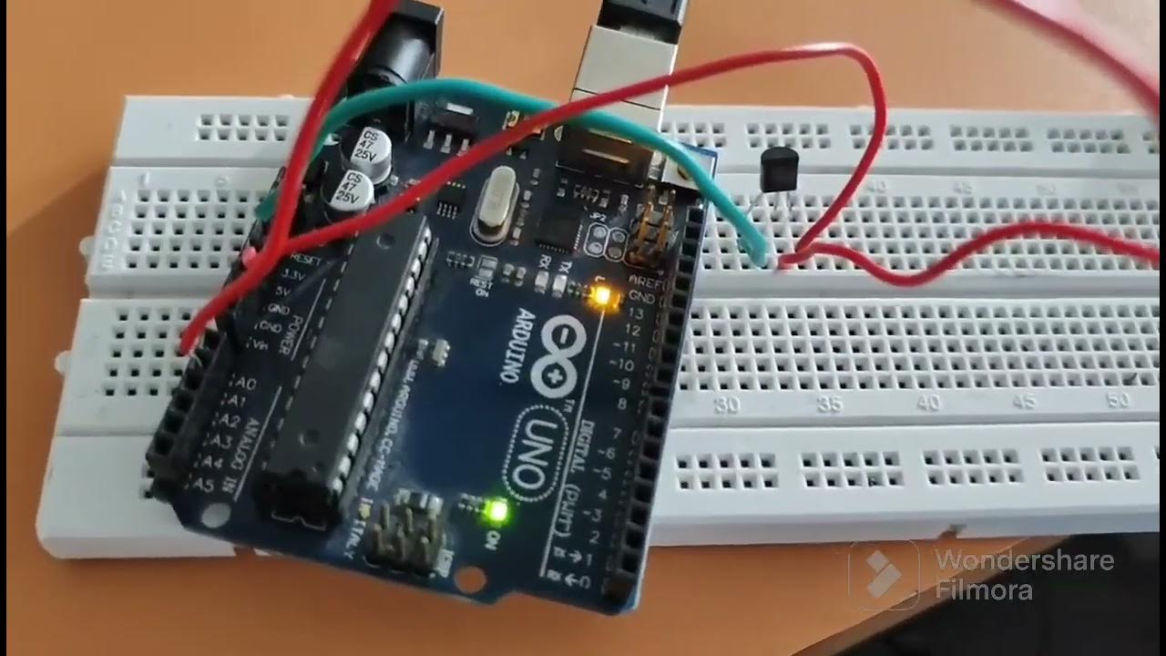 Interfacing of Arduino Uno with LM35 temperature sensor - YouTube