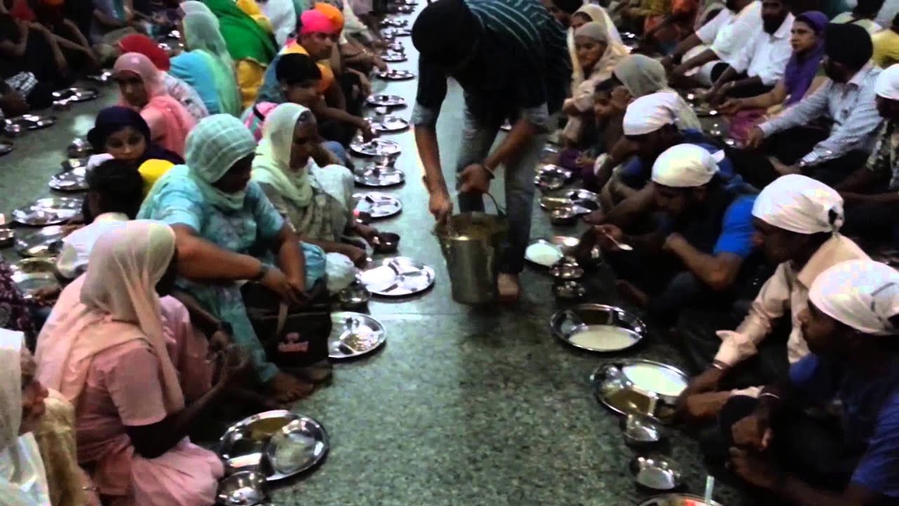 Golden Temple, Langar Community Kitchen, Sri Amritsar, Punjab, Sikh ...