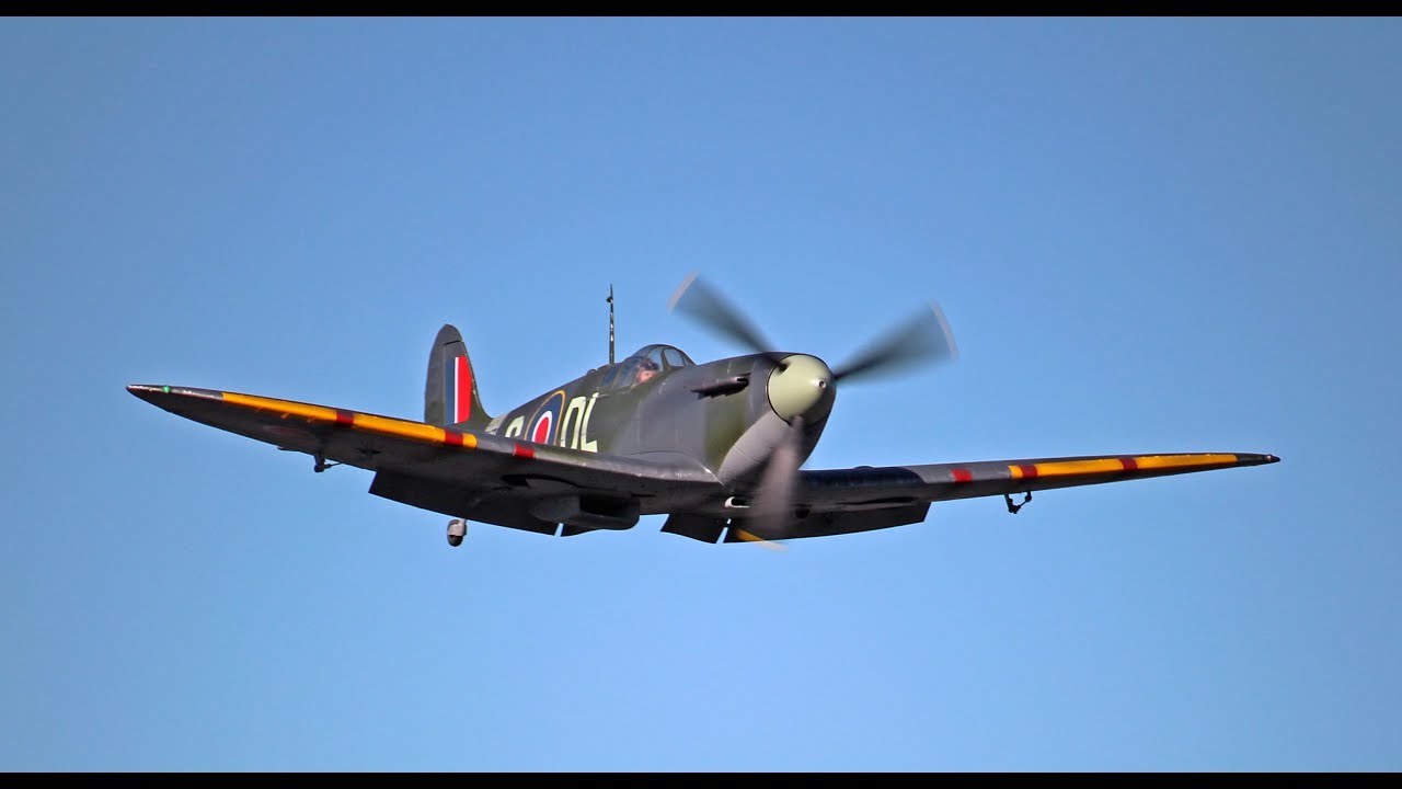 Corsair Nut's DuraFly Supermarine Spitfire Mk1A (1100mm) Flight at MRCF ...