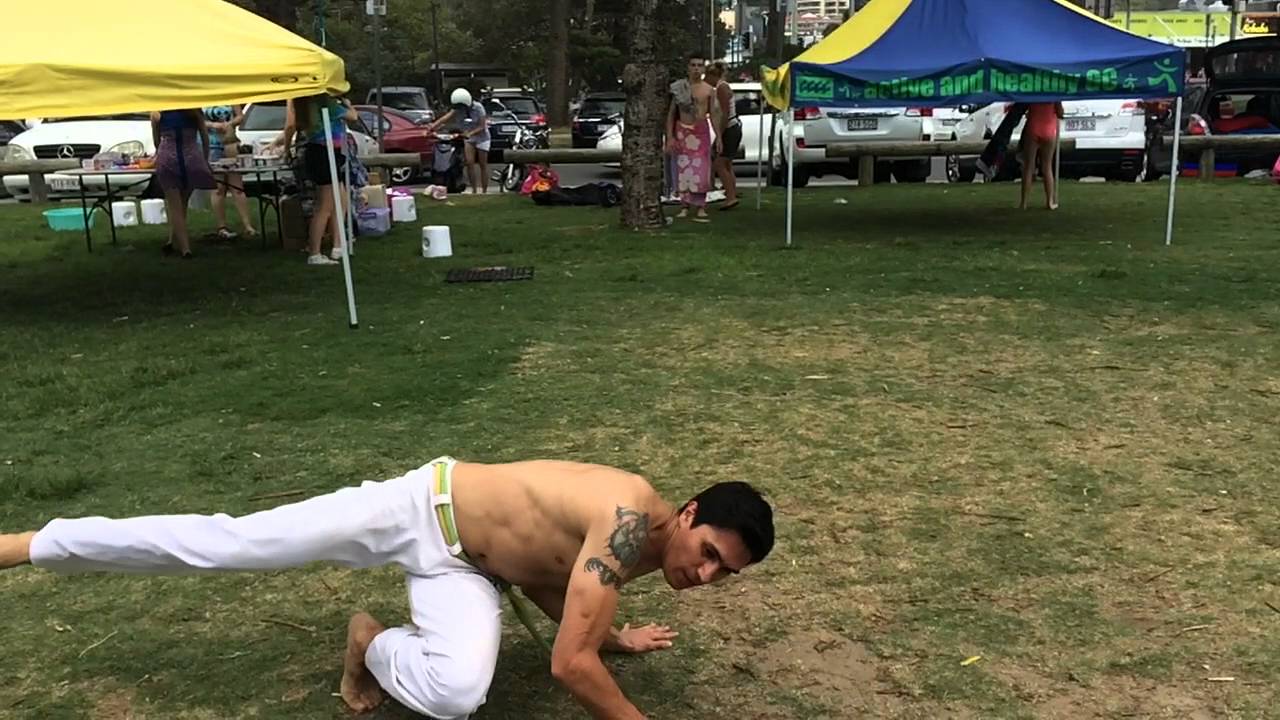 Capoeira moves 2014 - YouTube