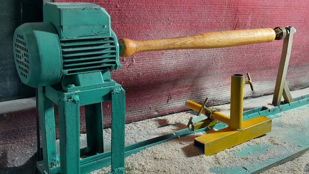 I made a small turning machine from a water motor for wood - YouTube