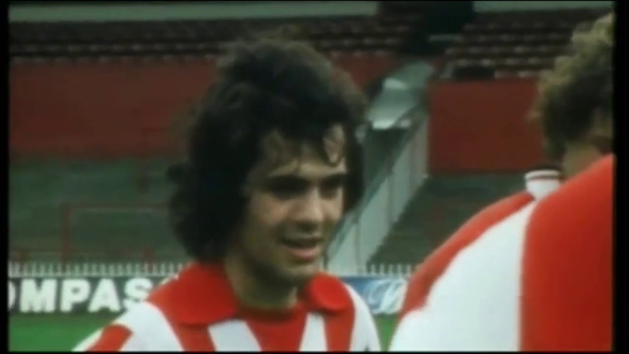 Alex Sabella signs for Sheffield Utd - YouTube