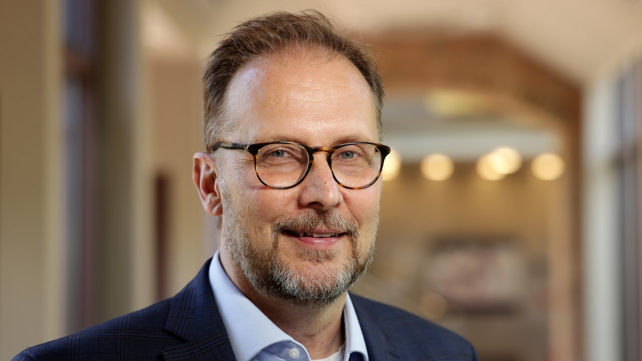 Thriving in Entrepreneurship as an Introvert | Kurt Skifstad | EHour ...