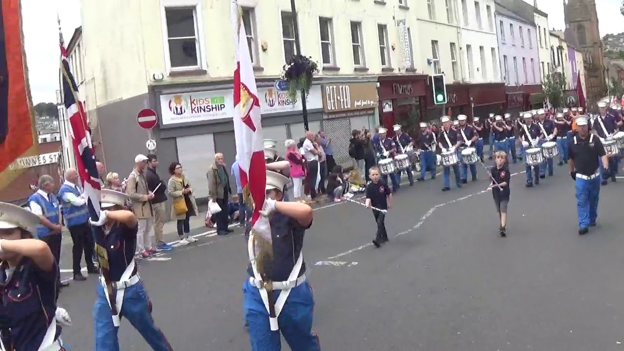 Pride Of Orange & Blue FB (2) @ ABOD Relief Of Derry Parade 2018 - YouTube