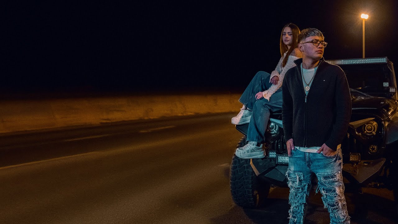 Toto MVP - Hola (Video Visualizer) Prod. Adiel Music - YouTube