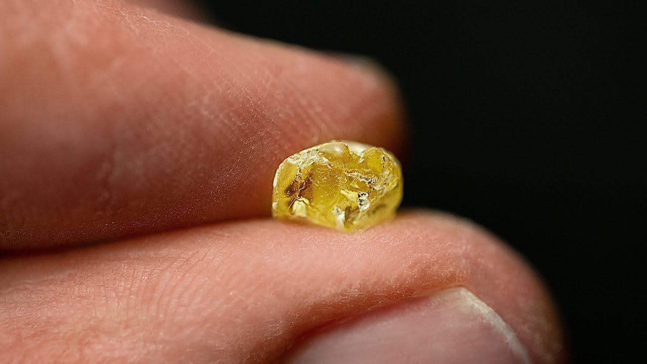 The Beauty of Making Sandarac Varnish - YouTube