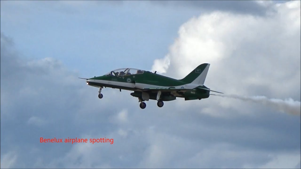 The Saudi Hawks Bae Hawk Mk65 jet trainers Landing at Sanicole 2022 ...