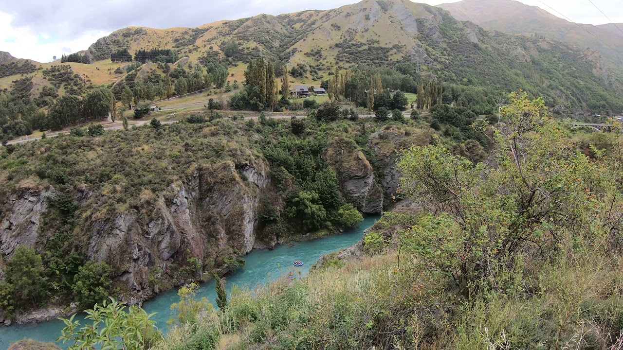 Kawarau Gorge (Anduin River) - YouTube