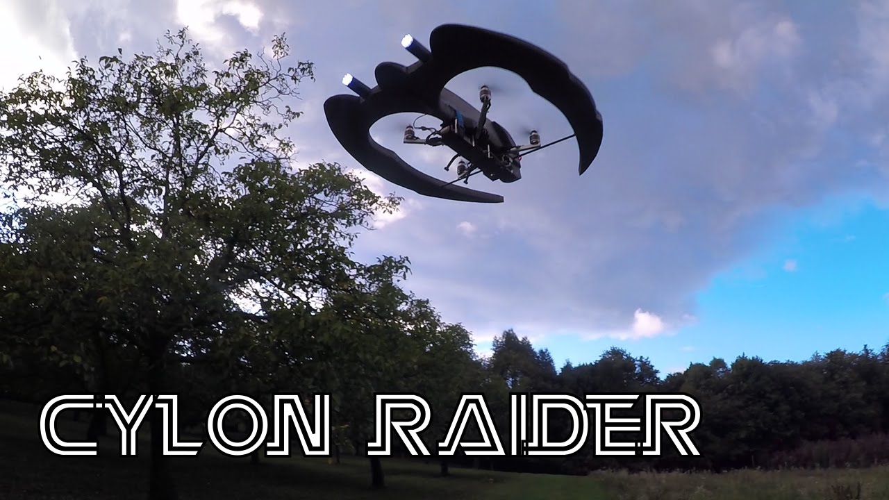 RC Cylon Raider Battlestar Galactica - YouTube