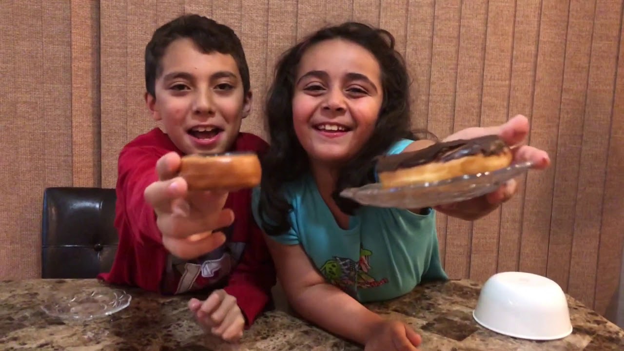 REAL FOOD VS FAKE FOOD KIDS CHALLENGE - YouTube