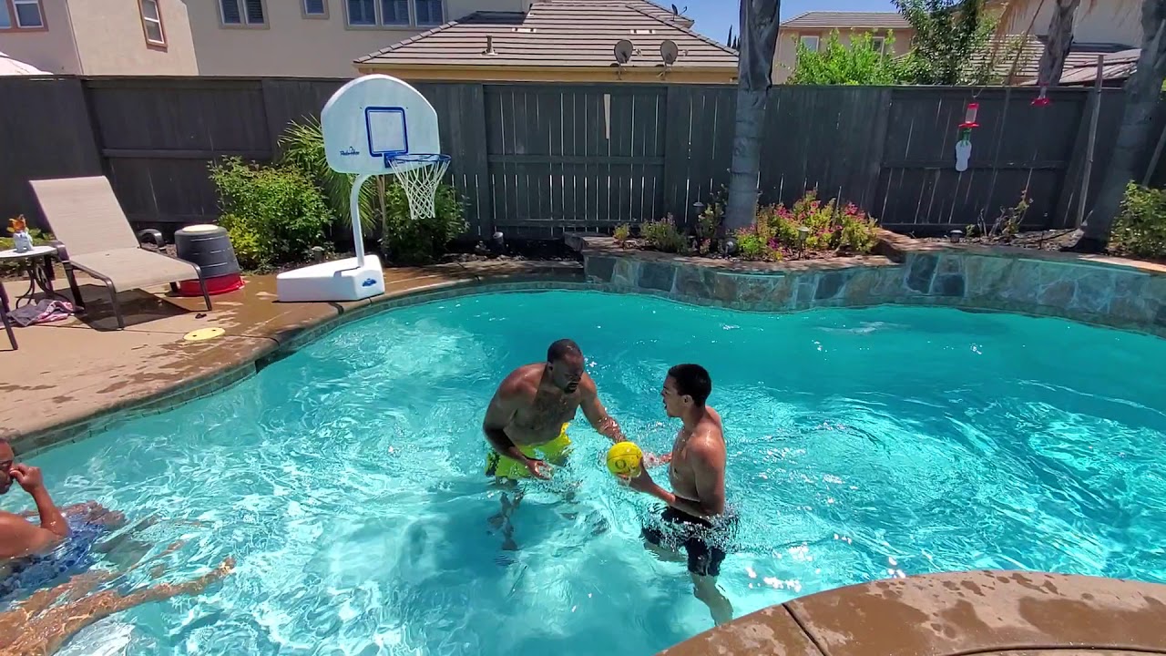 Lester pool hoops Wag &Darius - YouTube