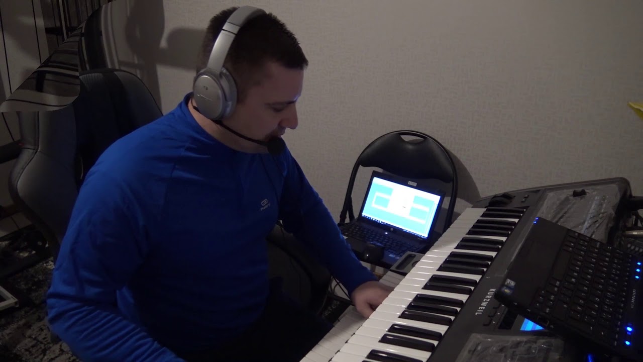 Sinisa Vujic - Jos i danas teku suze jedne zene (dio pjesme) - YouTube
