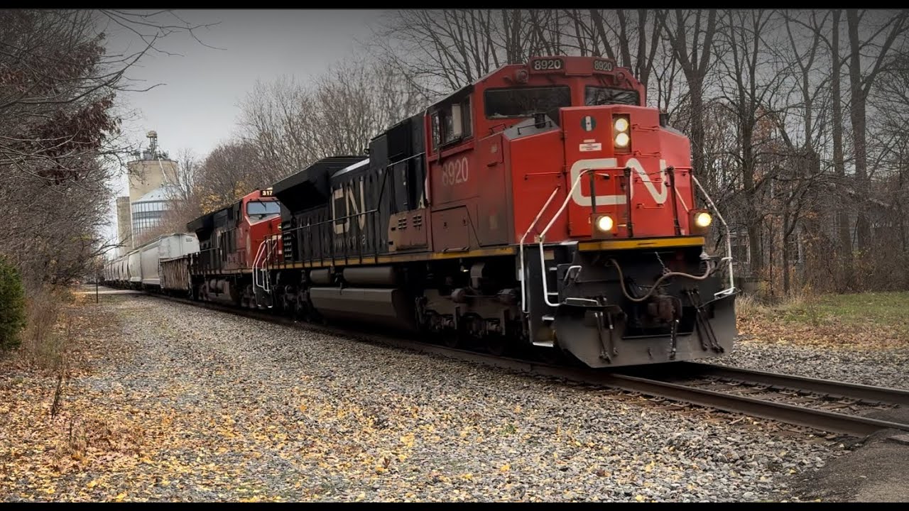 11/22/24 CN Train 251 - YouTube