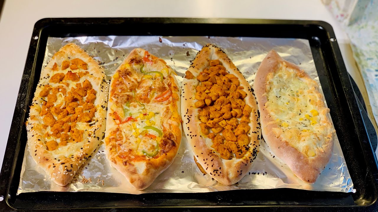 Turkish pide Pizza Recipe |Pizza Bread | Chicken Tikka Bread - YouTube