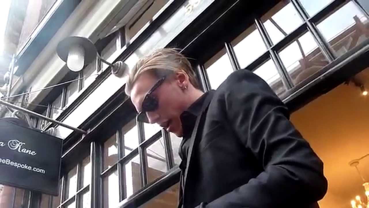 Jamie Campbell Bower/Counterfeit meet up - Street team talk - YouTube