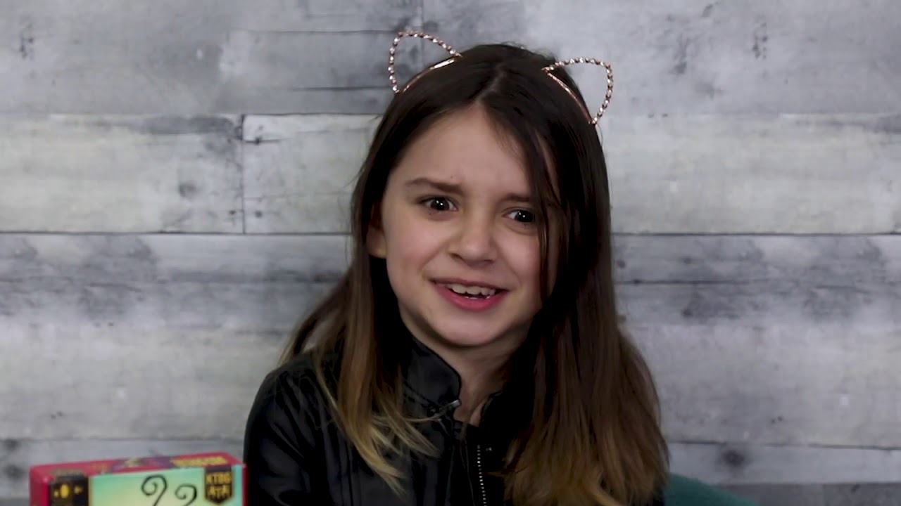 Bugs On Rugs Instructional Video by Be Bold Games - YouTube