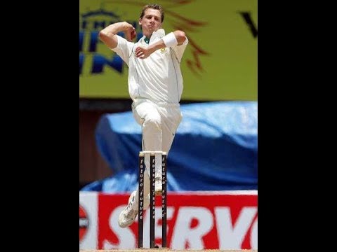 Dale steyn bowling action in slow motion - YouTube