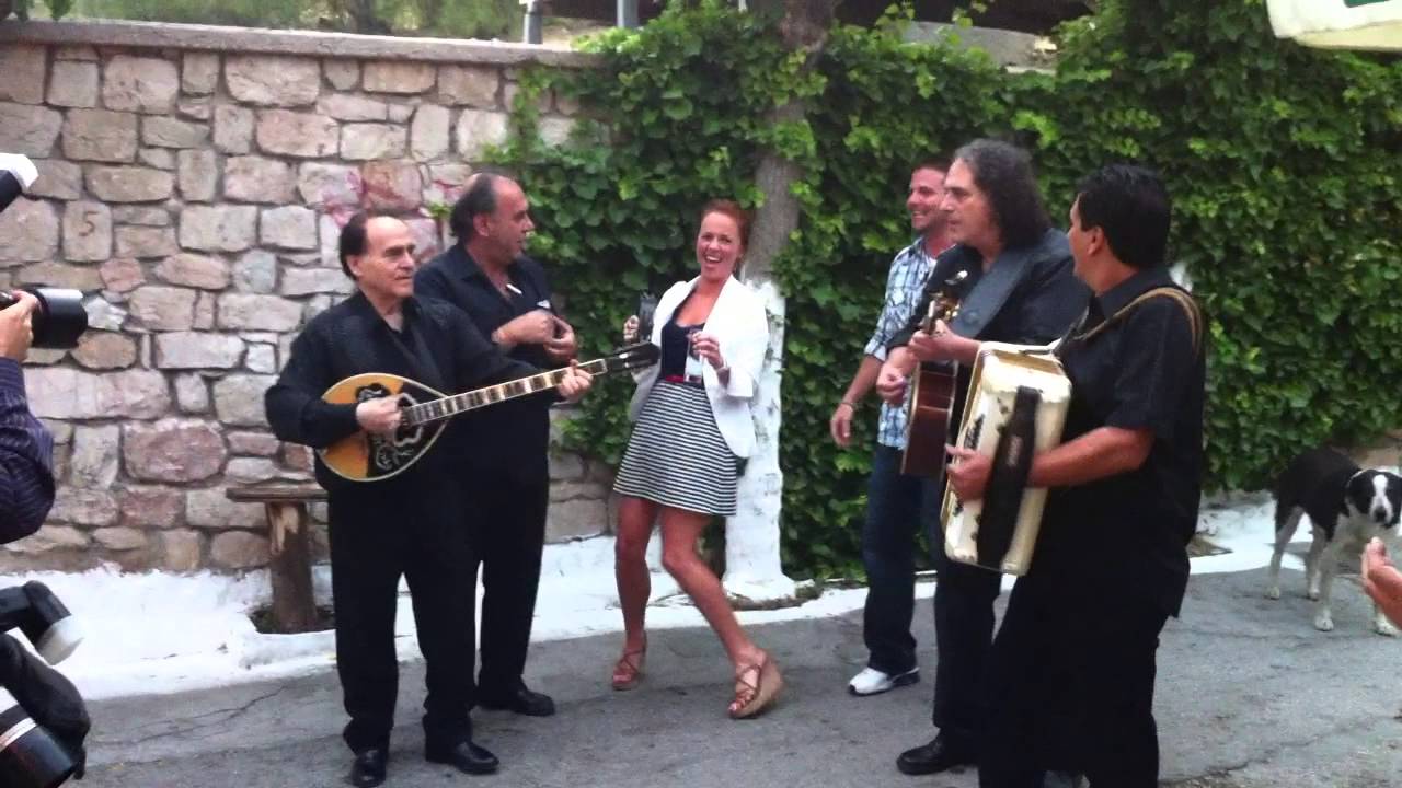 ΤΑΒΕΡΝΑ ΣΠΗΛΙΑ ΤΗΣ ΑΚΡΟΠΟΛΕΩΣ - YouTube