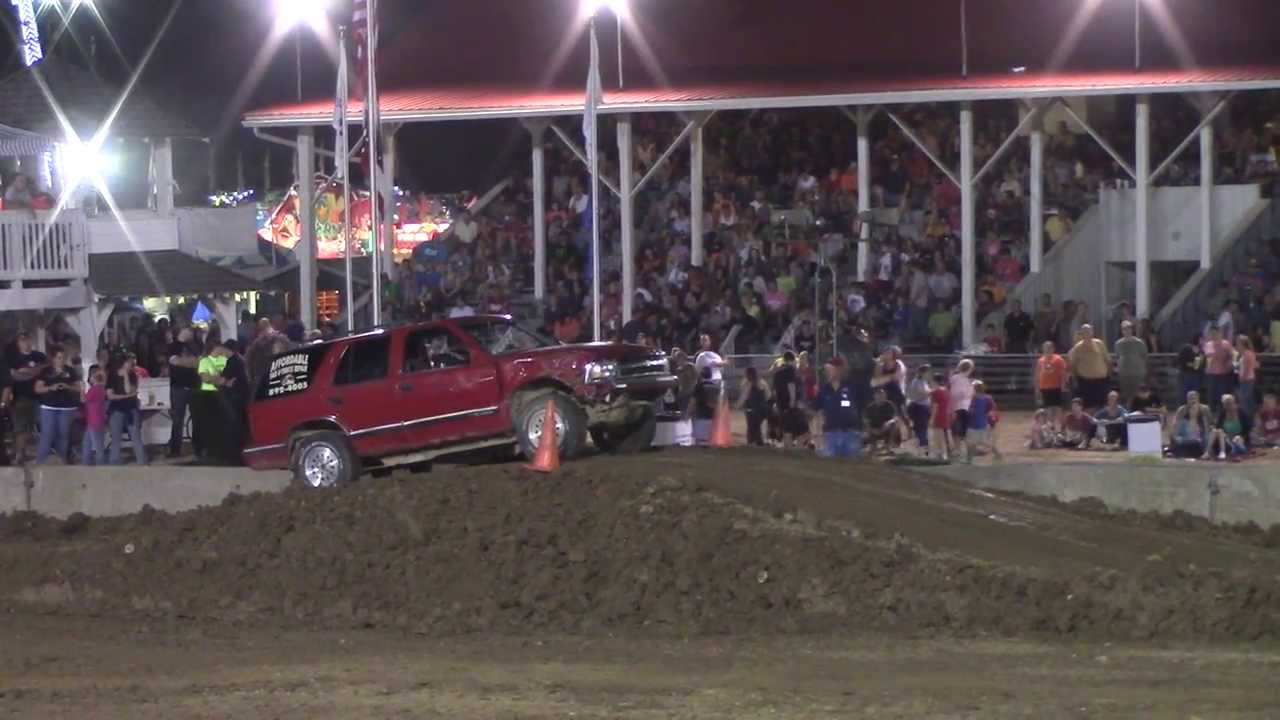 Red Chevy Blazer Jumping - YouTube