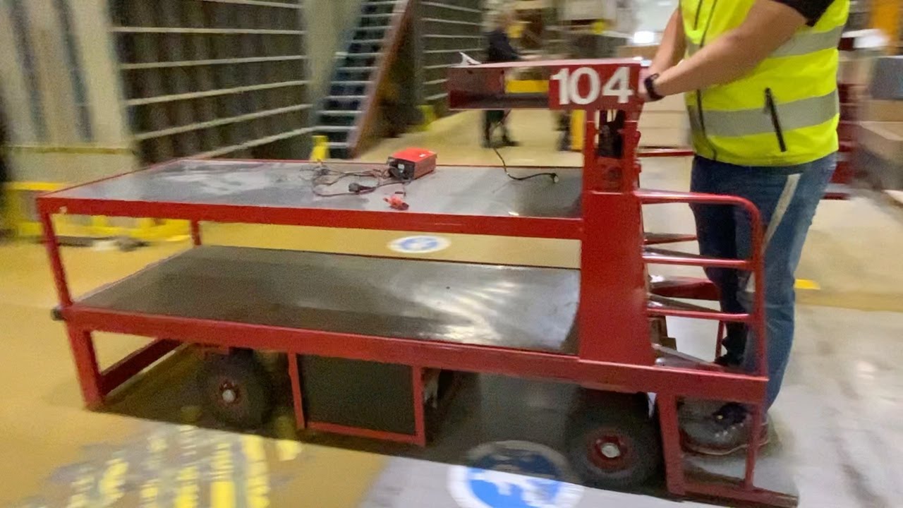 Köp Plocktruck, flaktruck Trans-lift TL600 på Klaravik - YouTube