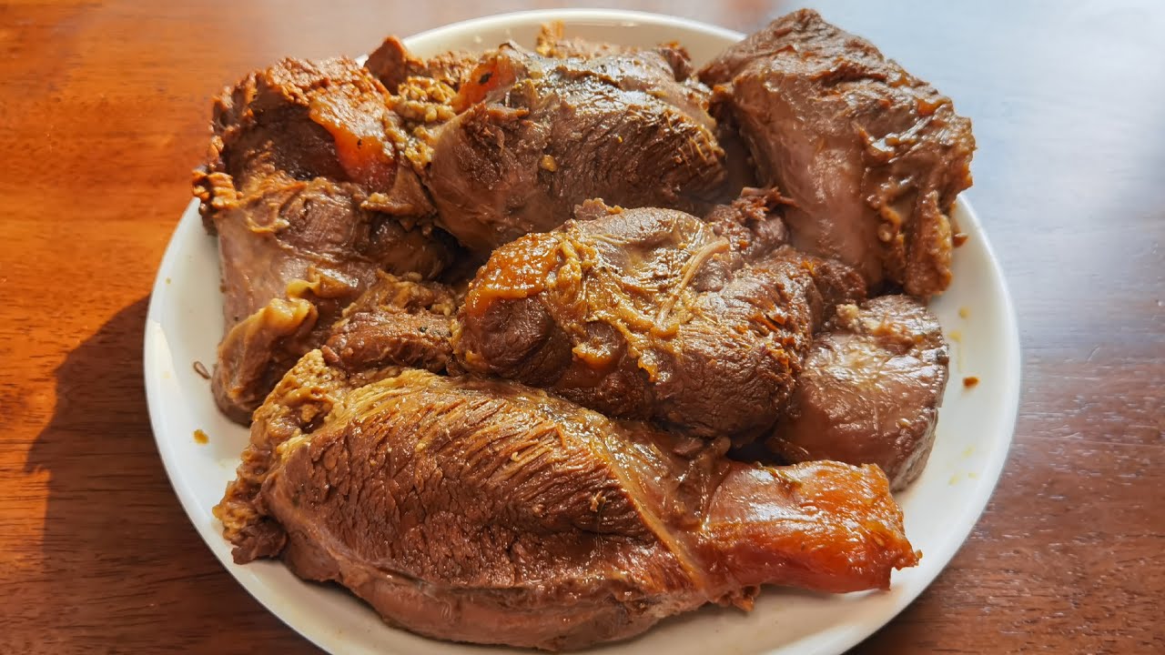 酱牛肉，卤牛肉Sauce beef, stewing method - YouTube