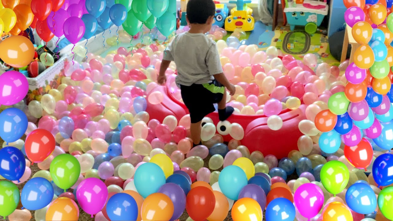 BALLON Challenge!! Fun Ballon Indoor Play for kids - YouTube