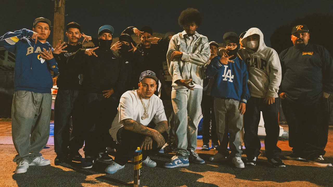 Kruk One & DoggyStyleeee - 1990 (Official Music Video) - YouTube