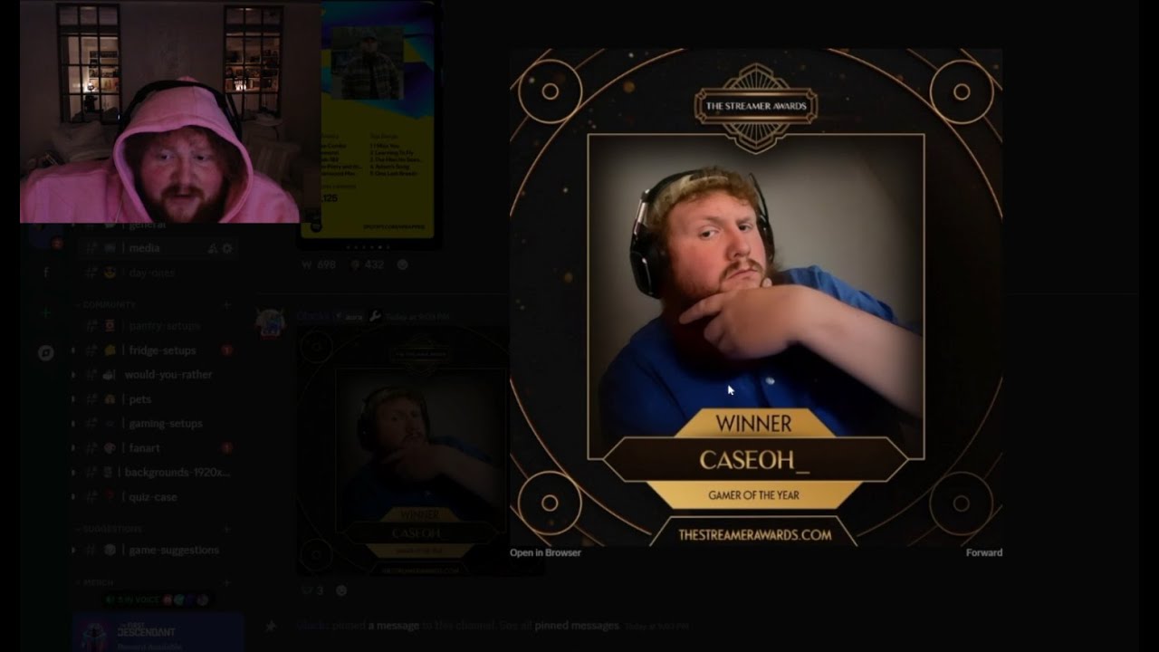 Caseoh Reacts to Winning "Gamer of the Year" Award - YouTube