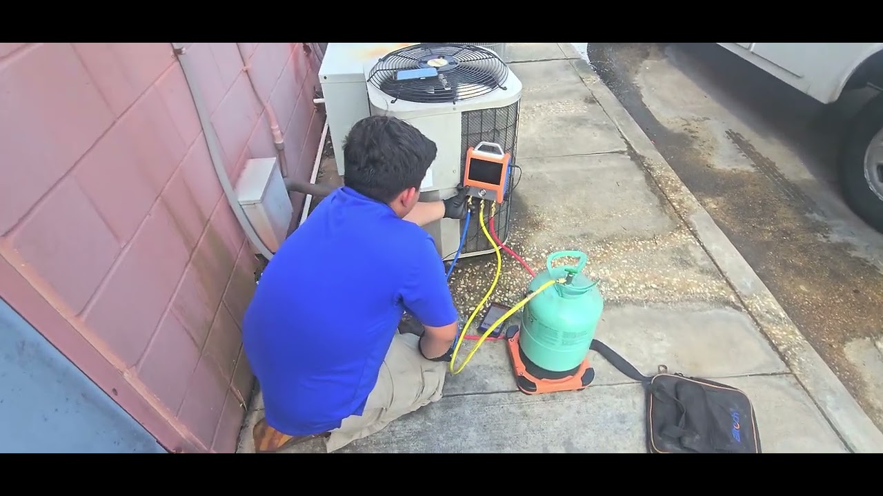 AC Repair Katy Learning on the Job – First R22 Charge in the Field # ...