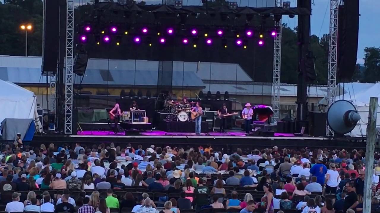 Moe Pitney boy and a girl thing - YouTube