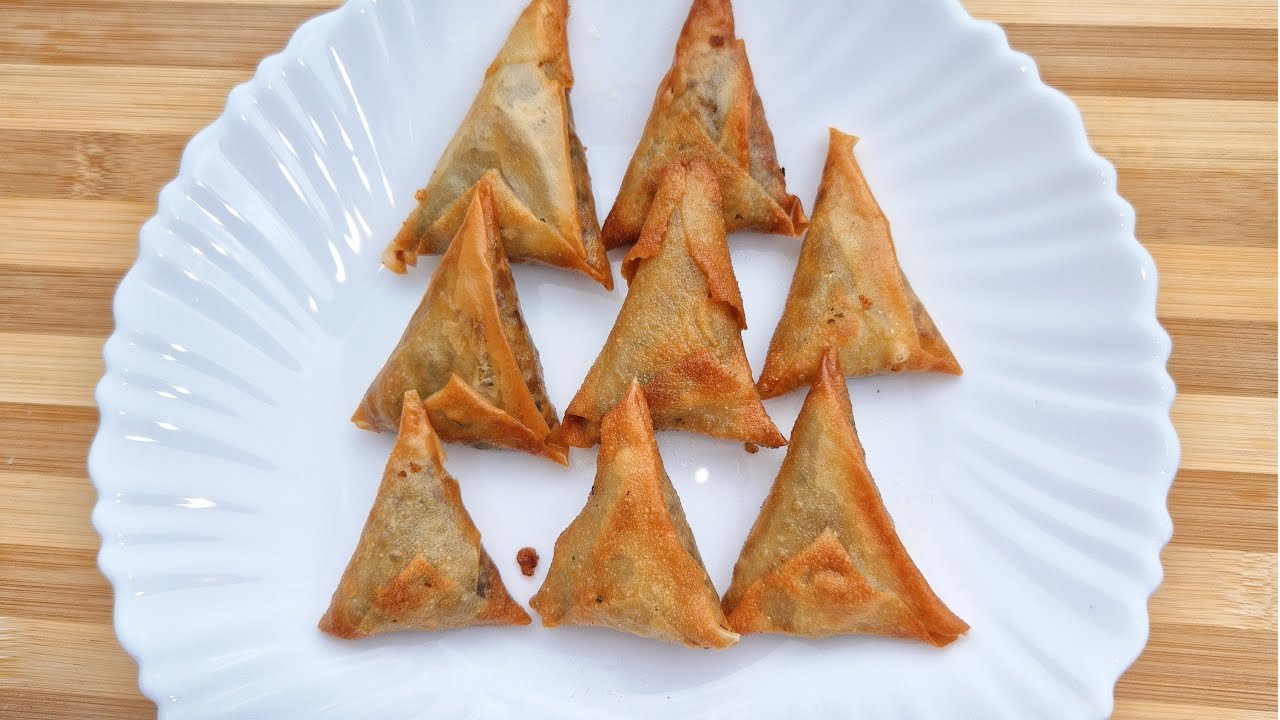 🍽️How to make Samosa at home//Reba uburyo bworoshye bwo gukora Sambusa ...