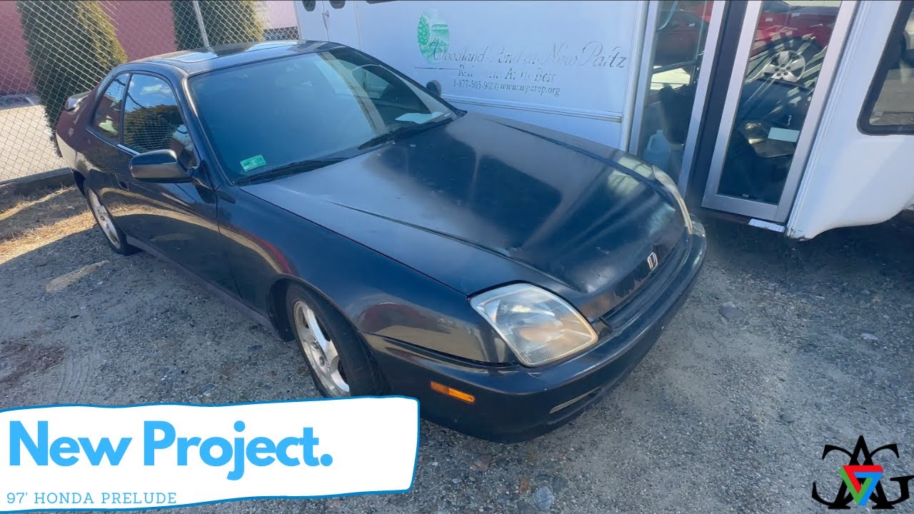 Introducing a Slept on Sleeper! | 97' Honda Prelude - YouTube
