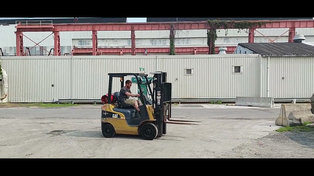 CAT P3000(833) - YouTube