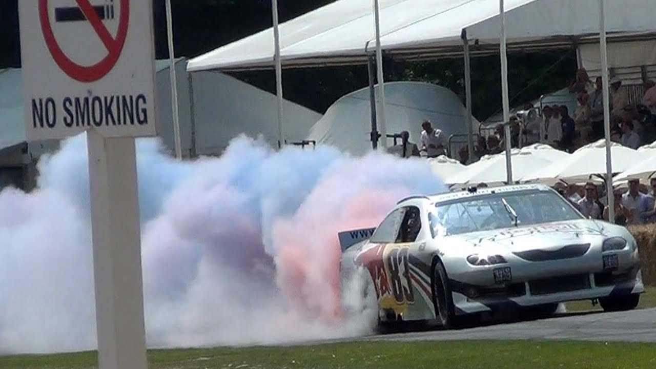 Nascar MADNESS!!! Tyre Smoking Action! - YouTube