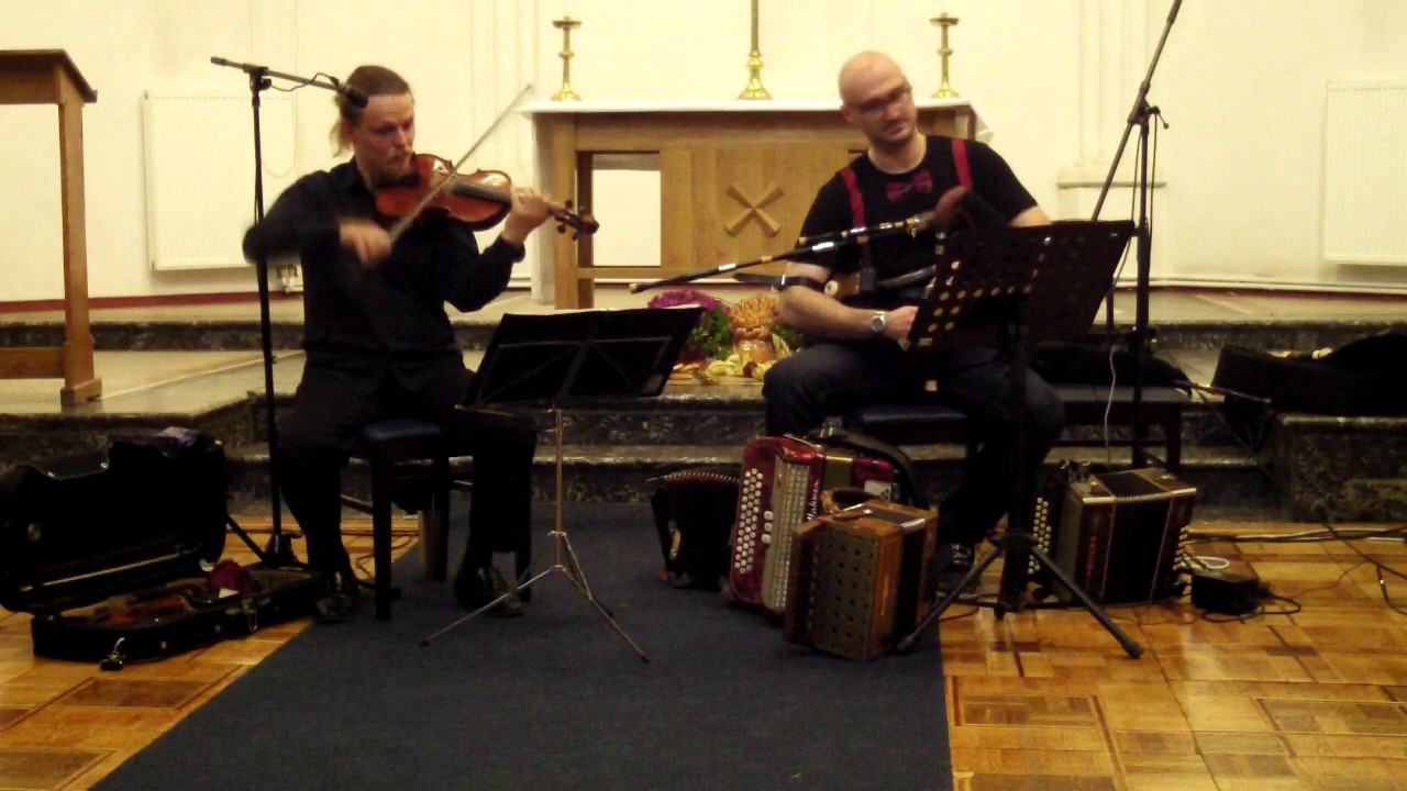 Cuddy Clawed Her Border Pipe Version - YouTube