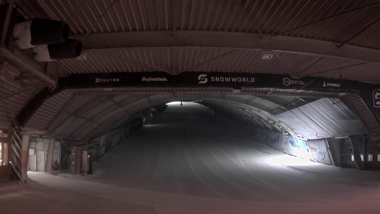 LIVE Webcam - SnowWorld Zoetermeer - Piste 3 - YouTube