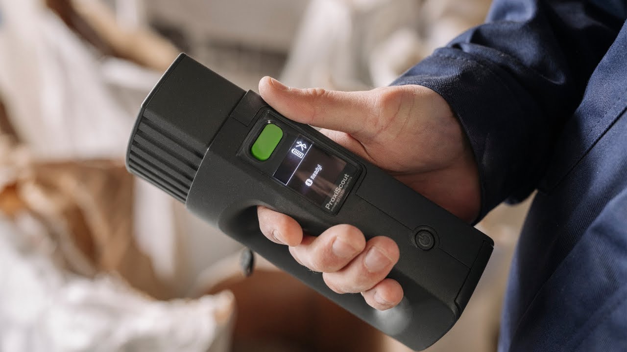 Descubrí ProxiScout™ ¡El escáner NIR portátil más potente del mercado! - YouTube