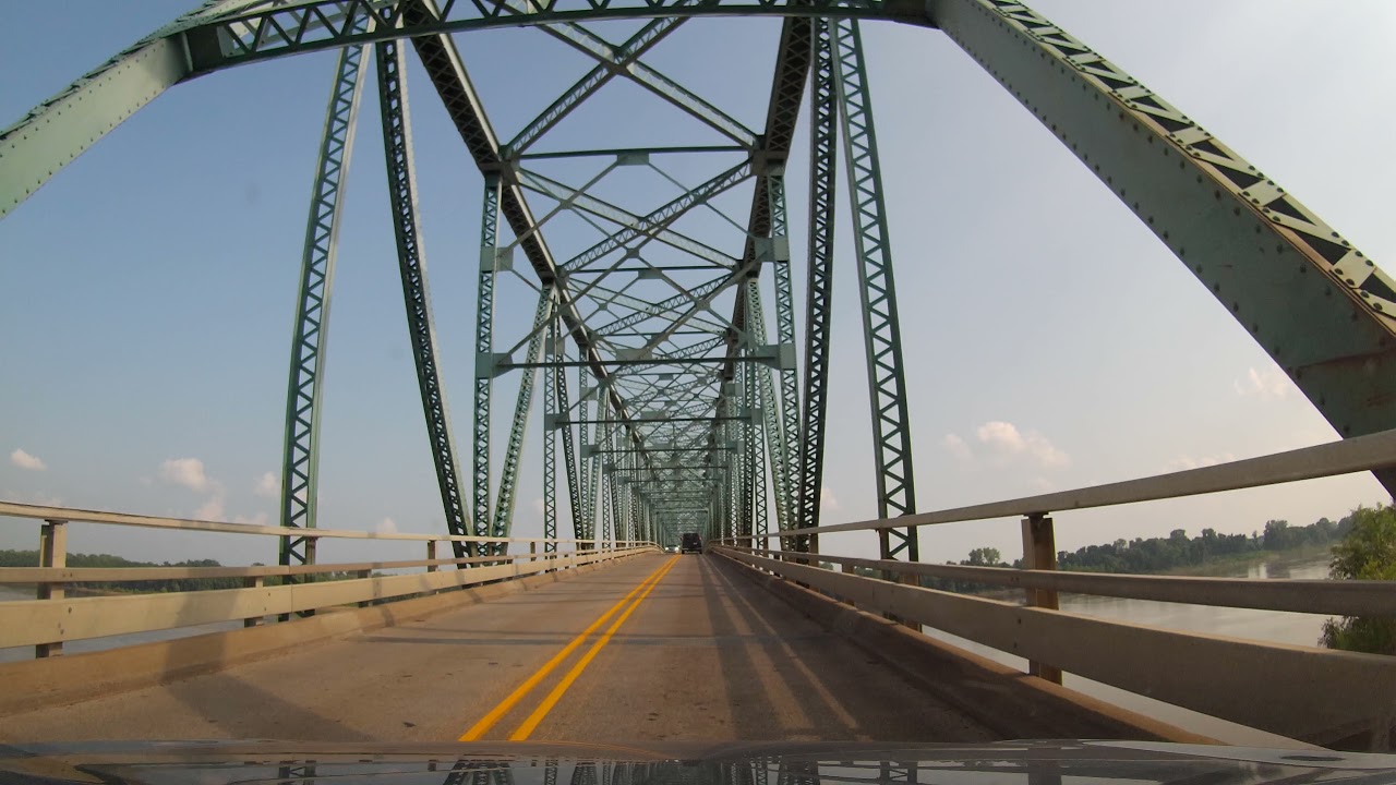 Driving Across The Cairo Mississippi River Bridge from Illinois to ...