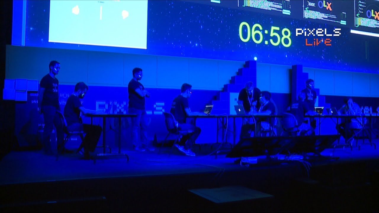 Code In The Dark (2017) - YouTube