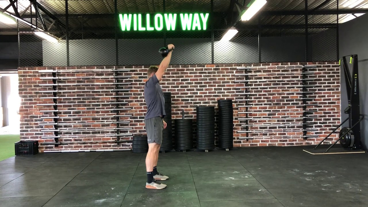 Common Kettlebell Mistakes - YouTube
