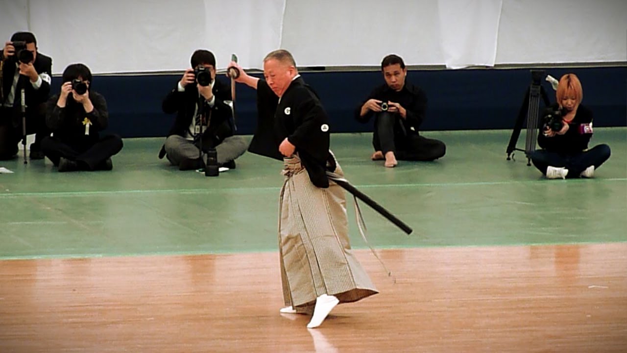 Muso Jikiden Eishin-ryu - 38th Kobudo Embutaikai at the Nippon Budokan ...