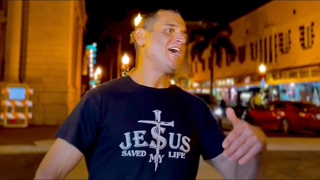 HEATED STREET DEBATE BLOOD SPILLS ALL OVER THE STREETS !!!!! PART 2 ...