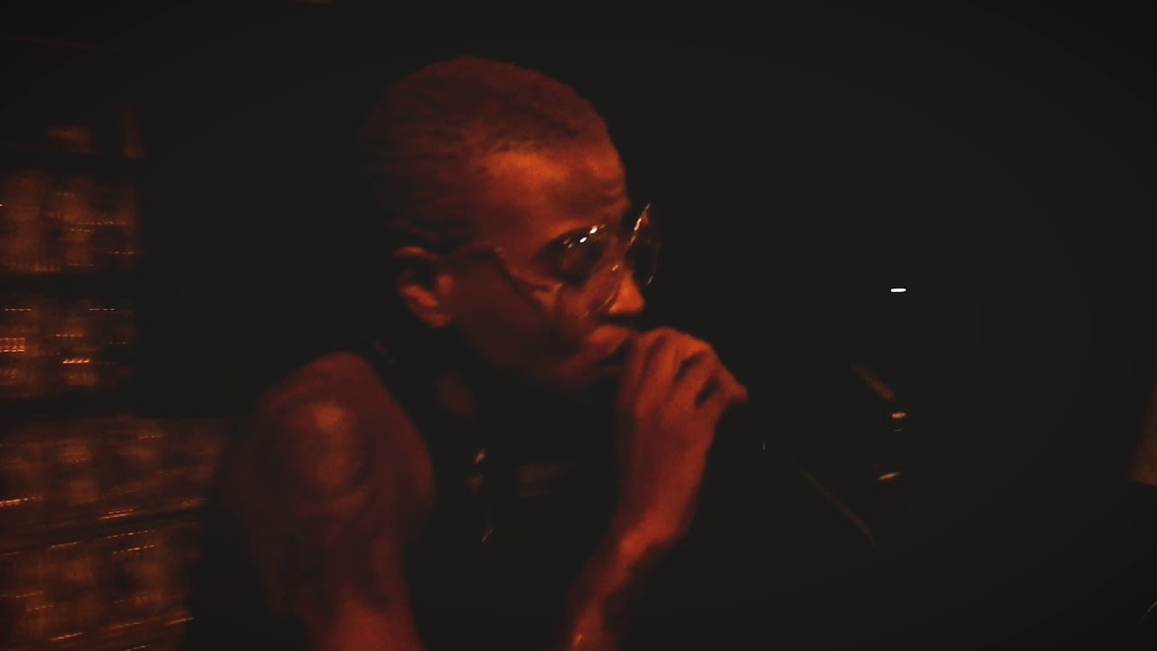 Kat Reeves at Mellow Mondays 8/13 - YouTube