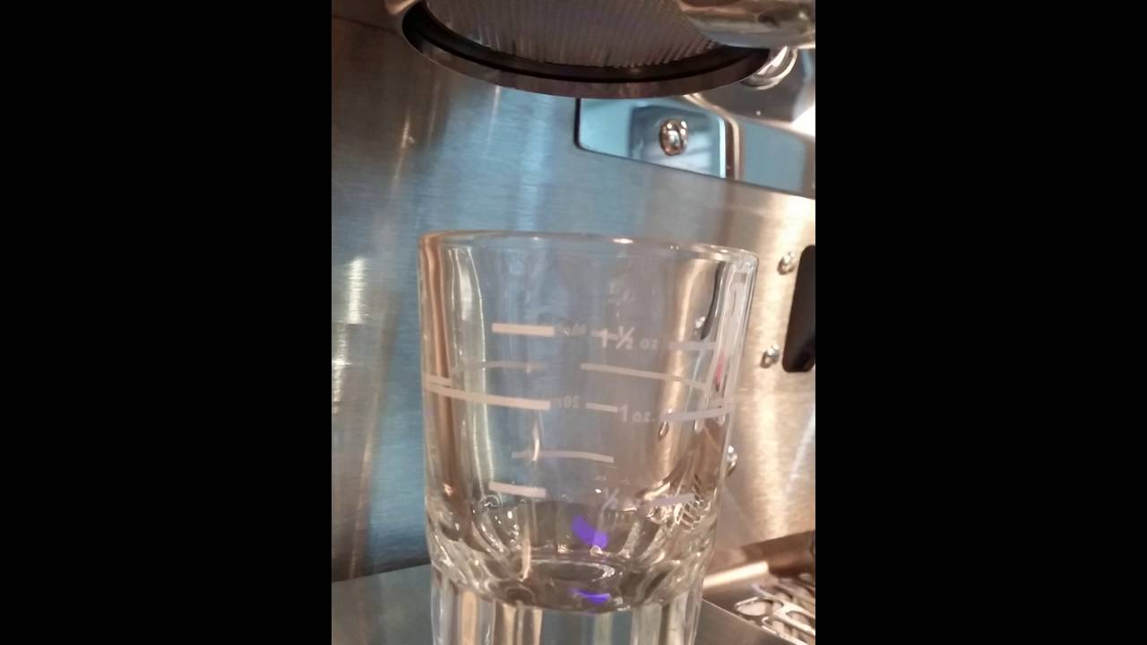 synesso mvp hydra, mythos one, vst 20g, light roast blend coffee - YouTube