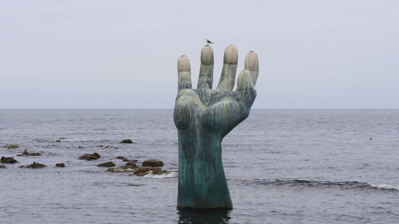 ED00097 People trip at homigot hand sculpture in Pohang, South Korea ...