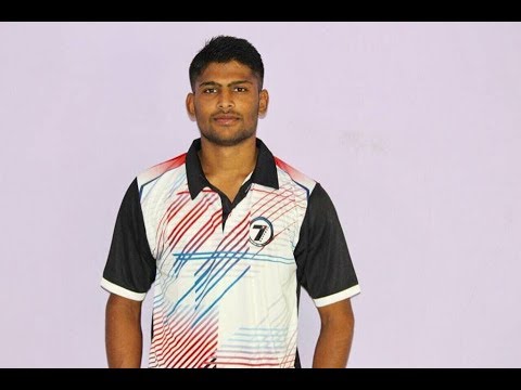 Bunty Patel batting in Arab premier league 2017 - YouTube