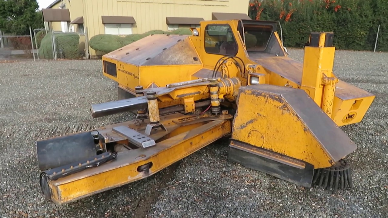 2019 December Public Auction Lot# 112 OMC Sprint OMC Side Mount Shaker ...