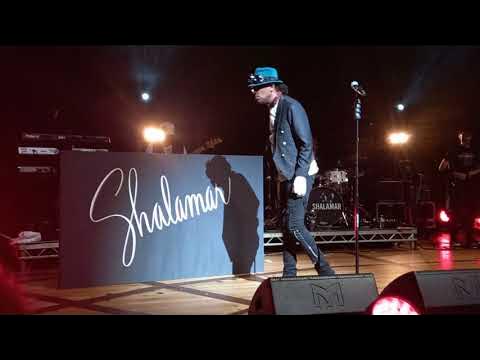 SHALAMAR LIVE. JEFFREY DANIELS PERFORMS 'THE MOONWALK.' - YouTube