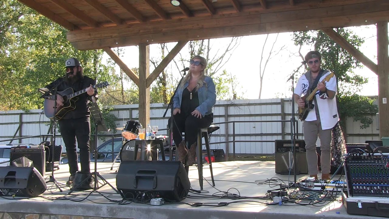 Megan Doss Wild Angels - YouTube