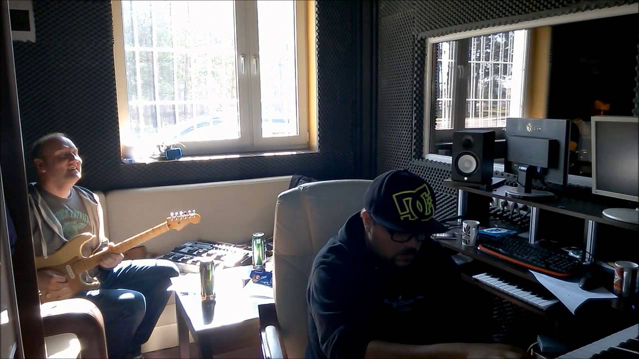 MAKO BAND - STUDIO LIVE - YouTube